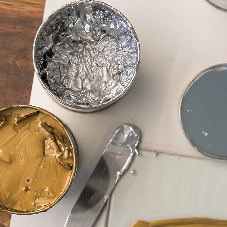 Solvent based paints ︎ Colorfree